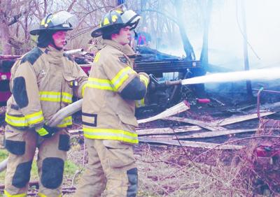 Multiple fire departments battle blaze | Local News | pdclarion.com