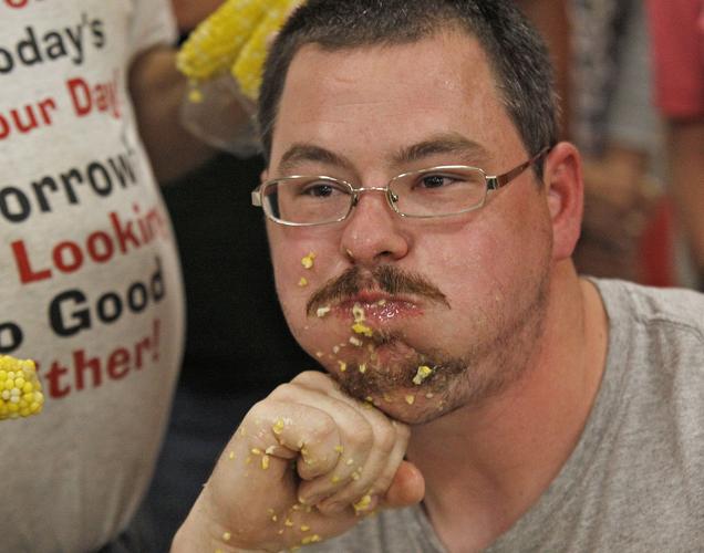 Oakland City Sweet Corn Festival corn eating contest | | pdclarion.com