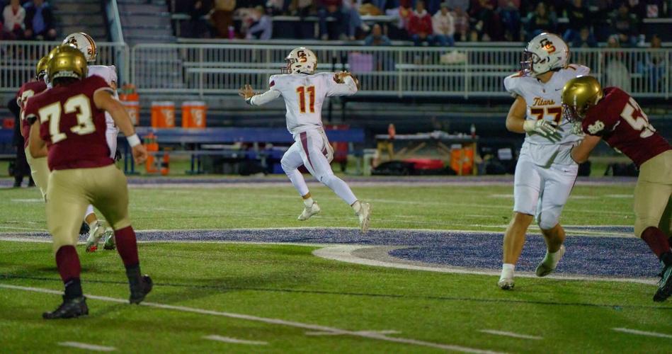Titan Football prepares for Class 3A Regional Championship Game against ...