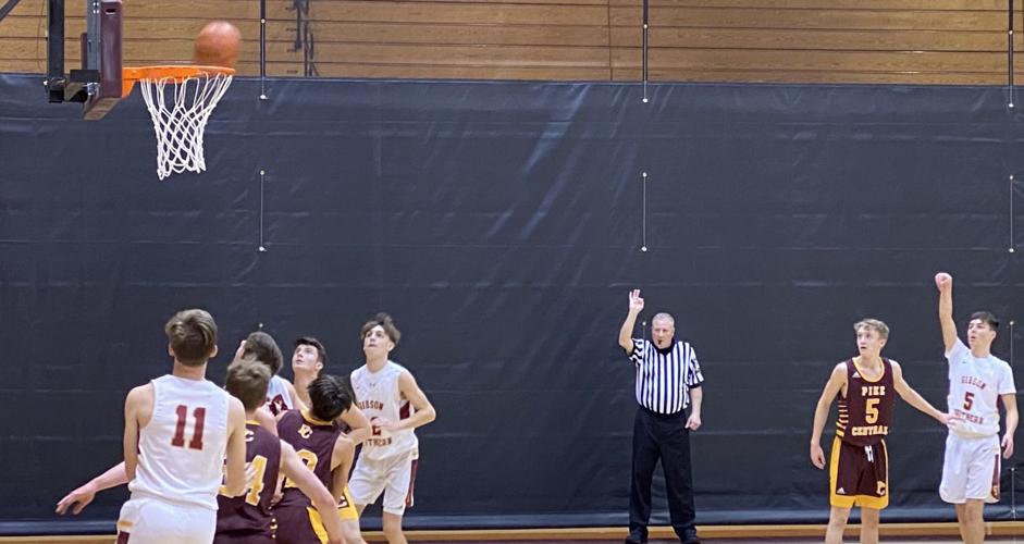 Titans crush Pike Central at home | Sports | pdclarion.com