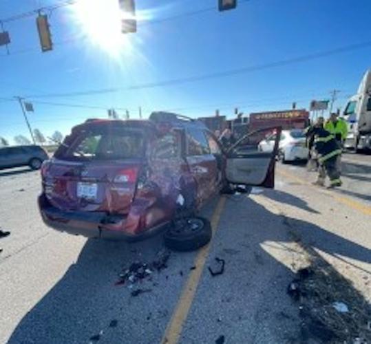 3 injured in Monday crash on U.S. 41 | News | pdclarion.com