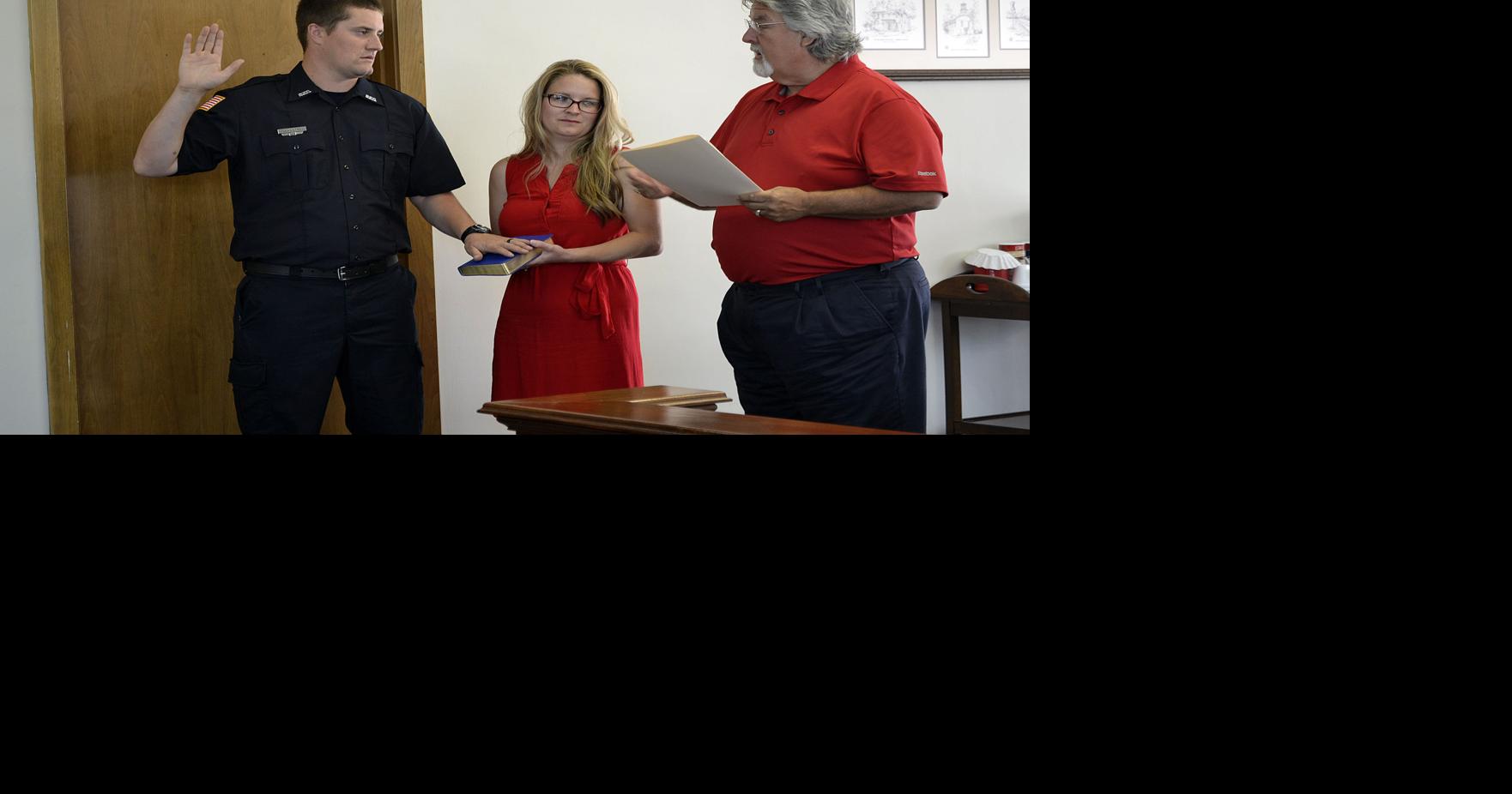 City of Boonville swears in two new police officers, one new ...