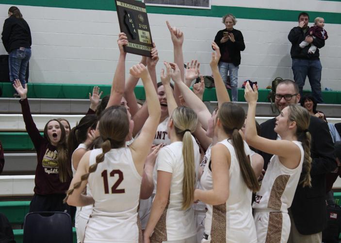 Lady Aces win regional championship | Local Sports | pdclarion.com