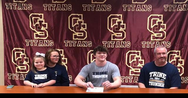 Lukeman signs with Trine Football | Sports | pdclarion.com