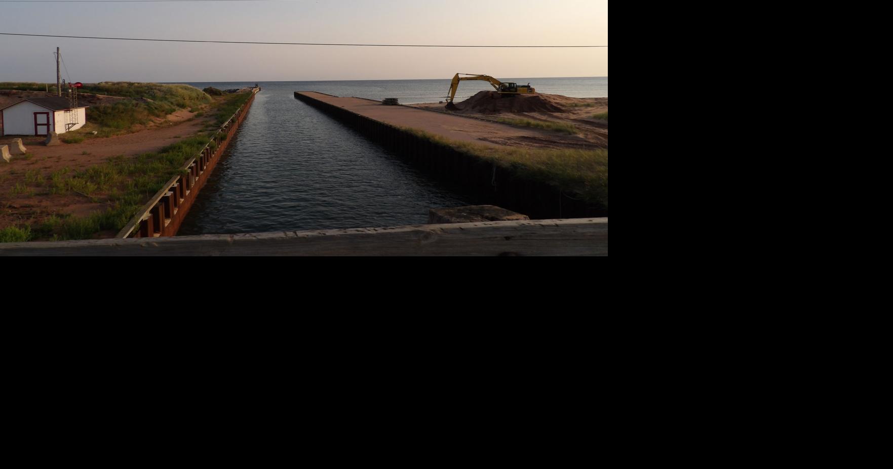 Ongoing issue with sand bar Boat goes aground in Naufrage | The Eastern ...