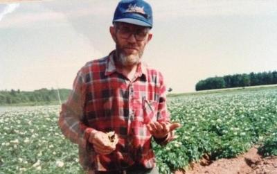 Larsen, Elmer | Island Deaths | peicanada.com