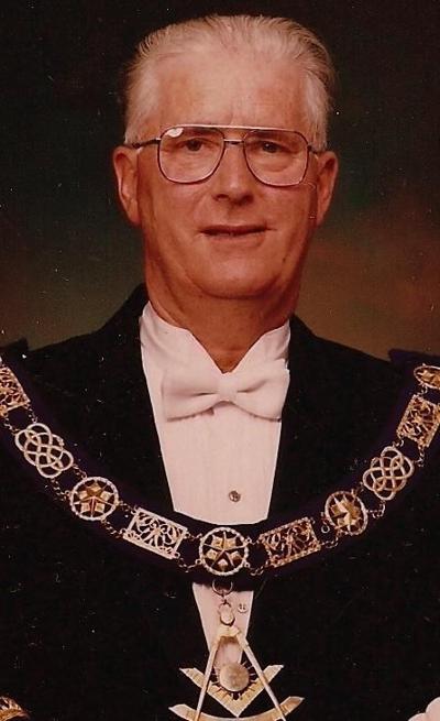 MacKenzie, Gordon | Island Deaths | peicanada.com