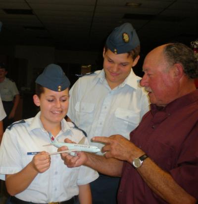 Pilot of Gimli Glider talks to cadets | News | peicanada.com