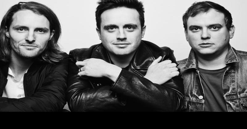 Parachute simplifies sound before its U.S. tour | News | peoriatimes.com