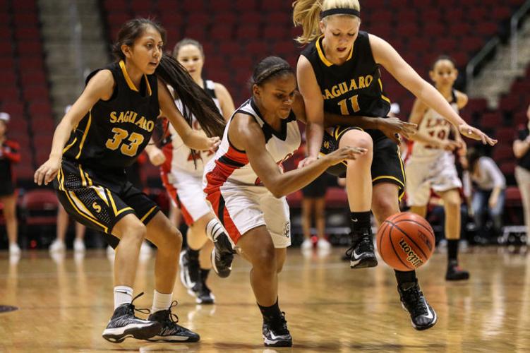 Liberty girls fall in semis | Sports | peoriatimes.com