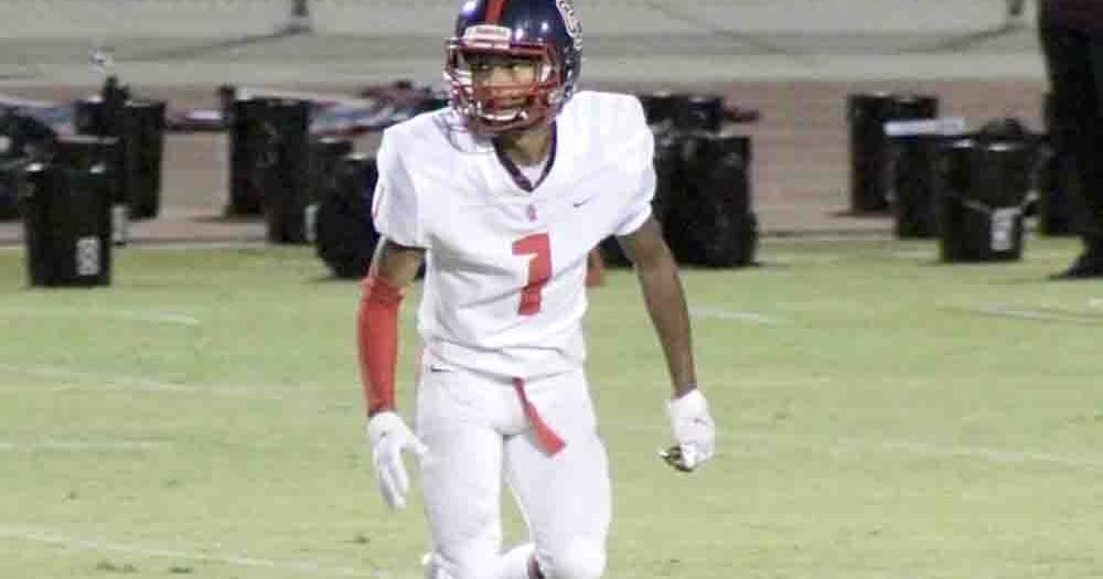 Centennial’s Lindholm a leader on and off the field | Sports ...