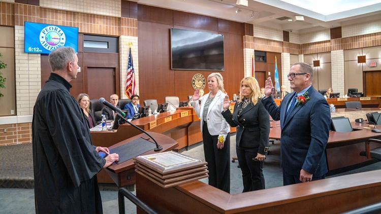 Peoria inducts new mayor, councilmembers | News | peoriatimes.com