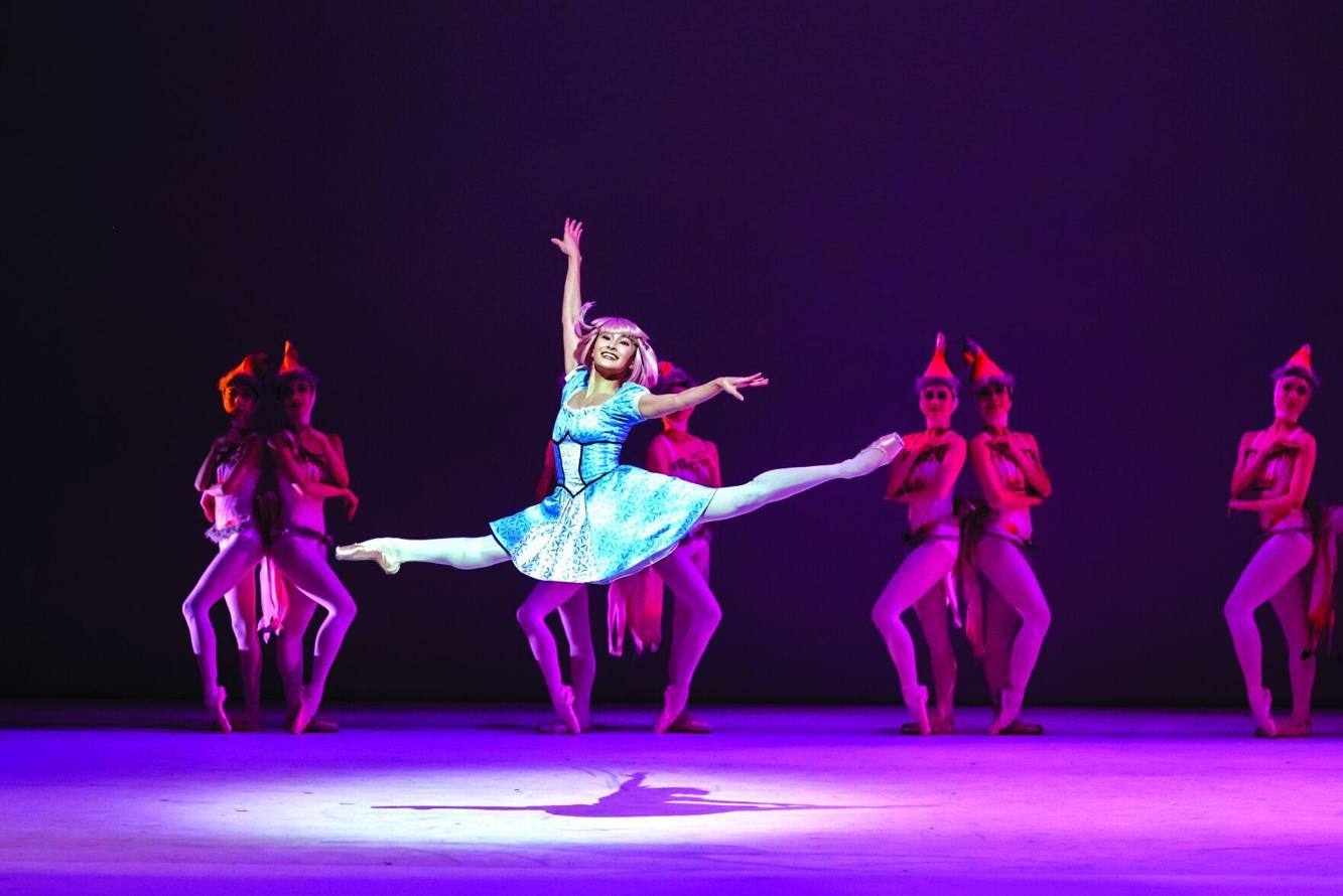 Ballet Arizona immerses audiences in ‘ALICE (In Wonderland)’ | Features ...
