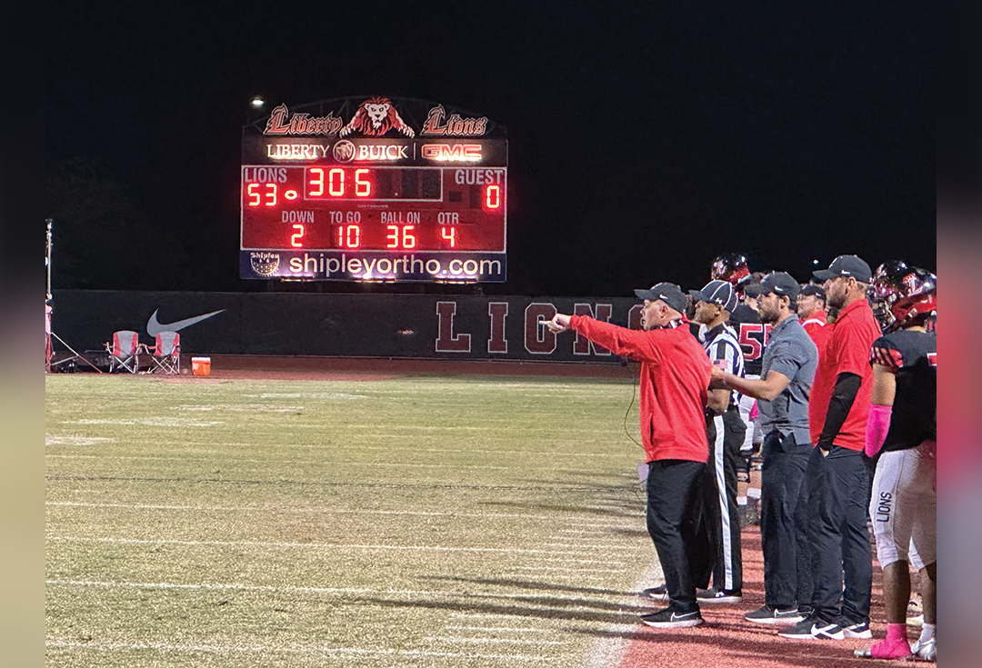 Liberty football climbs national rankings | News | peoriatimes.com