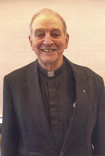 Monsignor Robert Metzger celebrates 50 years | News | perrytribune.com
