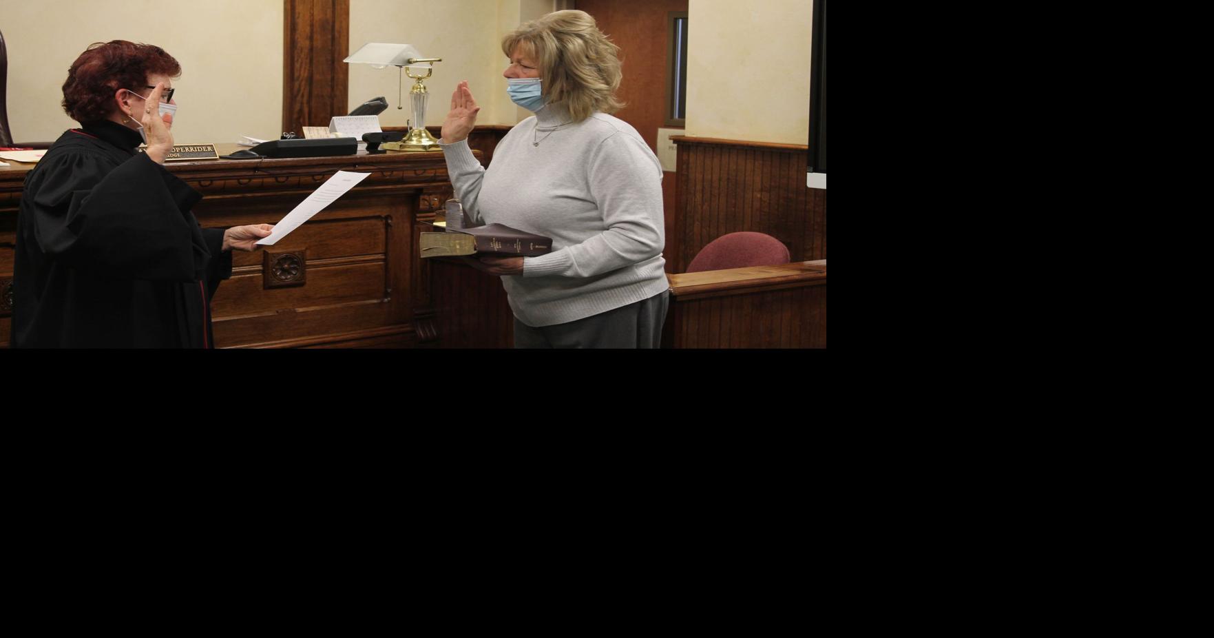 Two sworn in by Judge Cooperrider | News | perrytribune.com