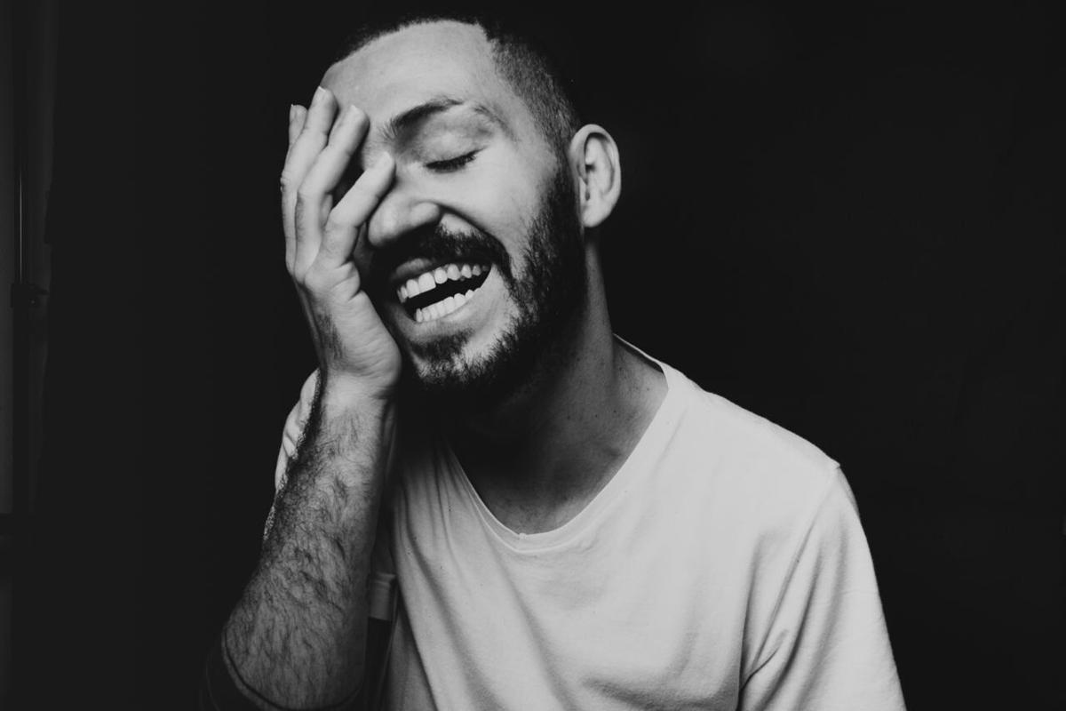 Spontaneous and voluntary laughter come from different parts of brain ...