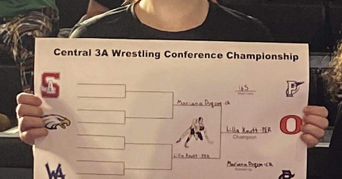 Knott and Lunsford make history at Central 3A Wrestling Tournament ...