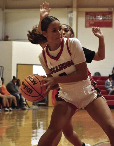Bulldog girls enter rarefied territory with 5-0 start | Sports ...
