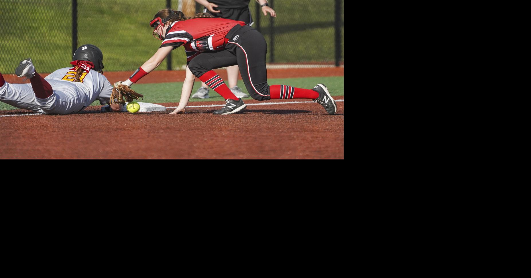 PHOTOS: Logan softball falls to McCutcheon | Gallery | pharostribune.com