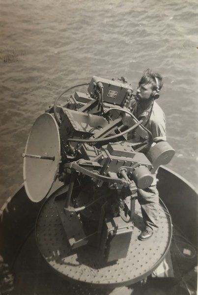 WWII fire control operator grand marshal of Veterans Day Parade | Local ...