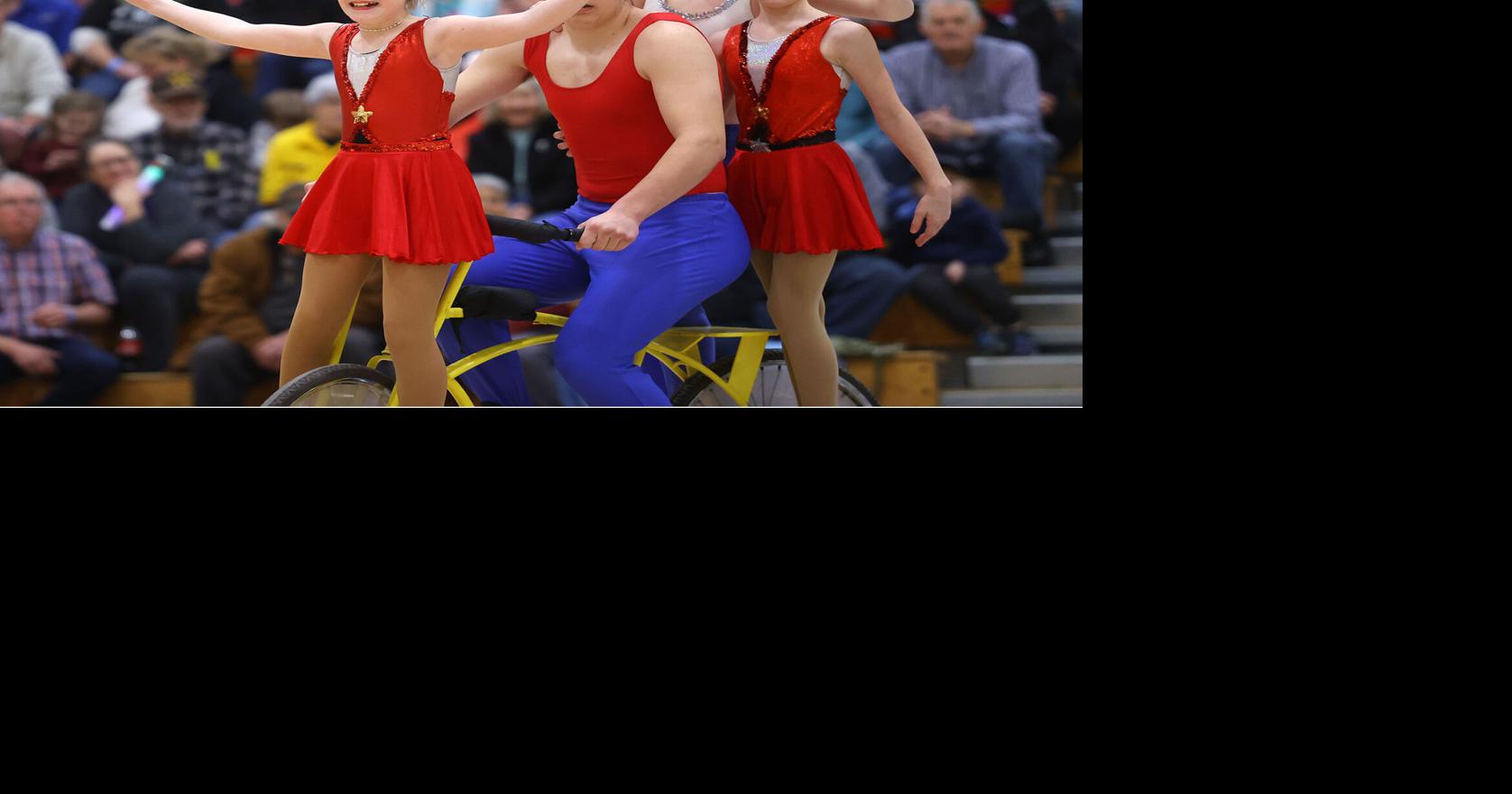 PHOTOS: Circus and carnival at Western | Features | pharostribune.com