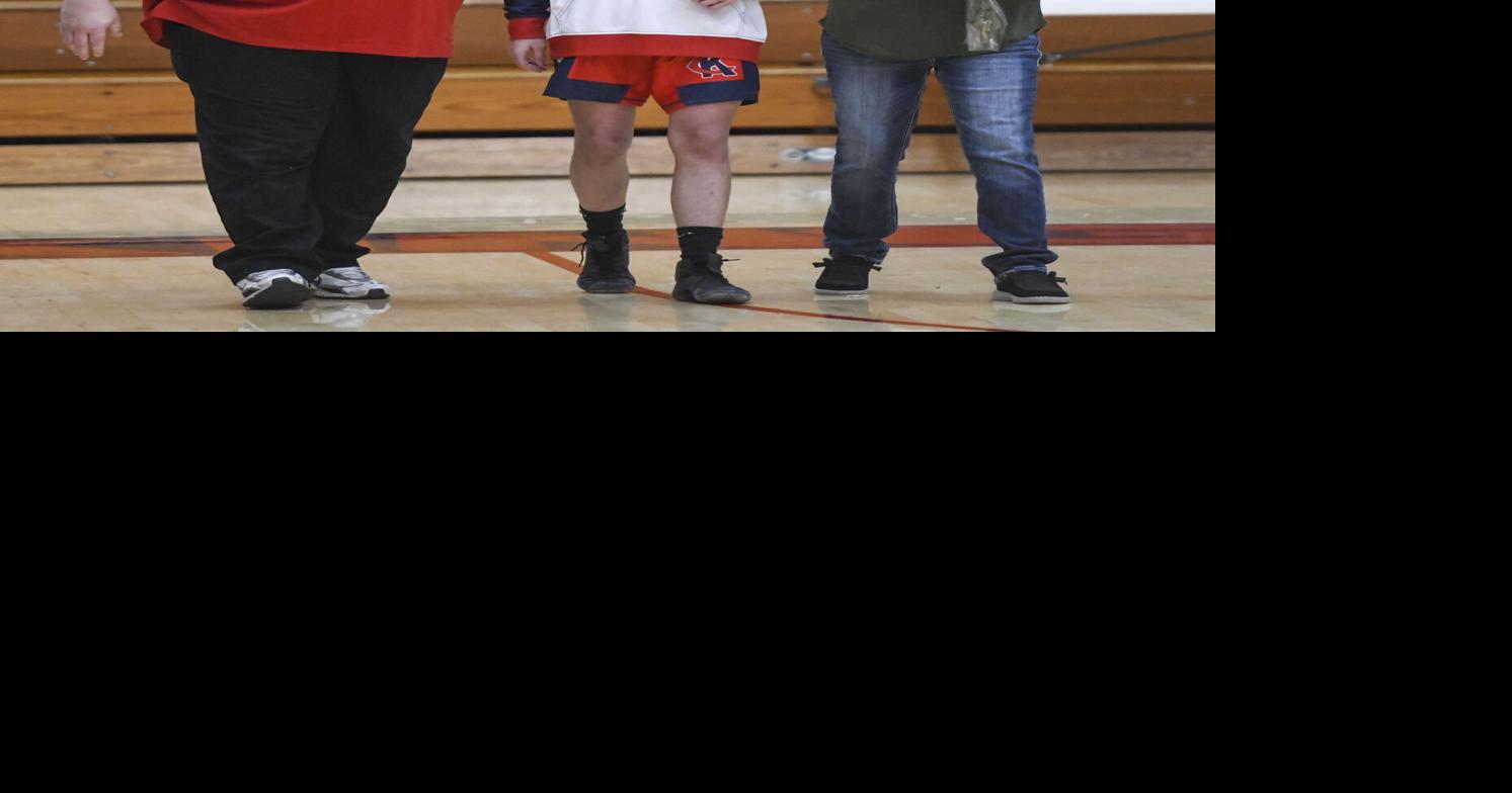 (gallery only) cass_v_logan_wrestling_0010.JPG | | pharostribune.com