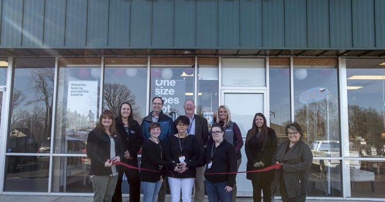 Russell Cellular opens Verizon store in Logansport | Local News ...