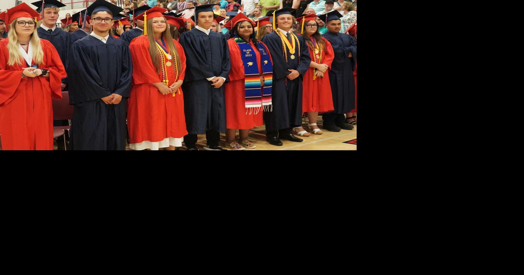 PHOTOS: Lewis Cass High School graduation | Gallery | pharostribune.com