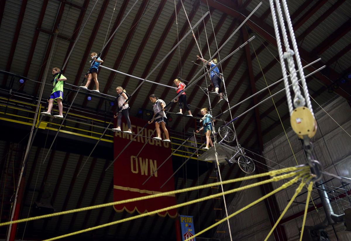PHOTO GALLERY: Peru Circus high-wire act | MC Weekly | pharostribune.com