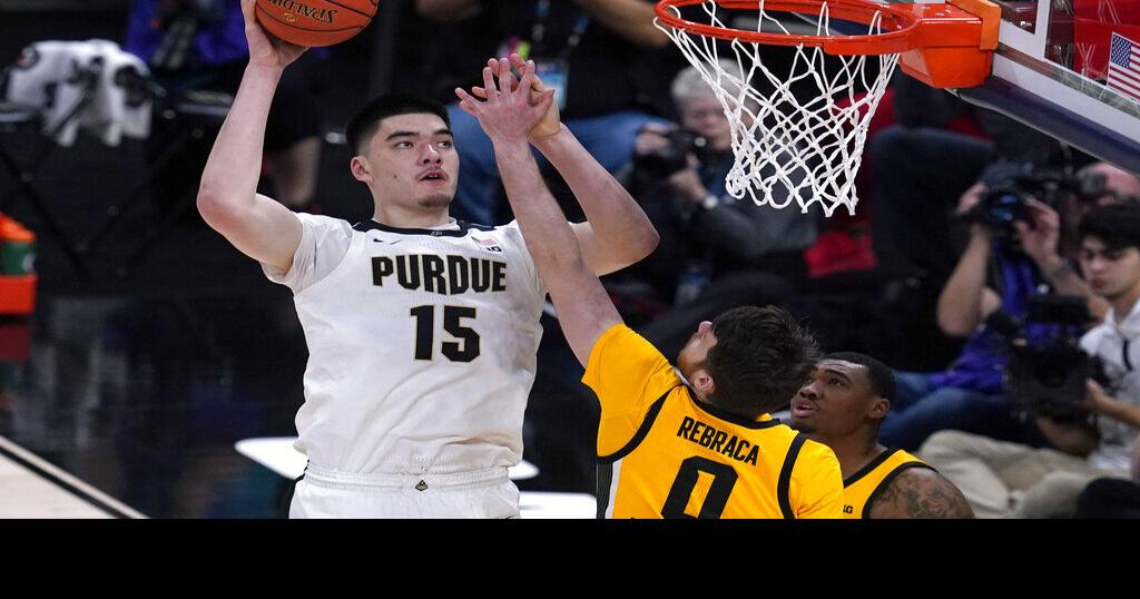 Purdue's Edey moves from role player to center of attention | Sports ...