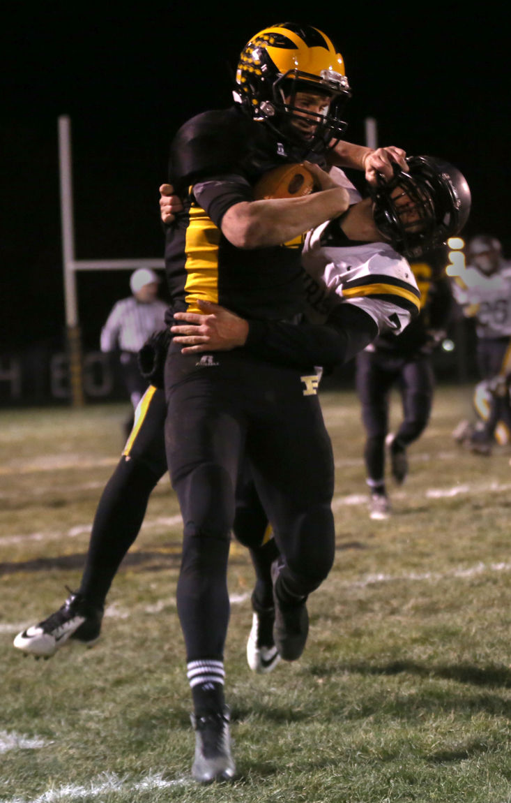 PHOTO GALLERY: Panthers win semistate | Sports | pharostribune.com