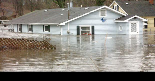 SLIDESHOW: Scenes from the flood | News | pharostribune.com