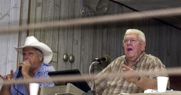 Ron Bullard takes his last bid | Local News | pharostribune.com