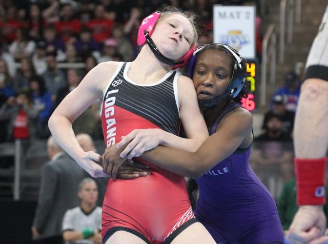 Photos: IHSAA Girls Wrestling State Finals | Gallery | pharostribune.com