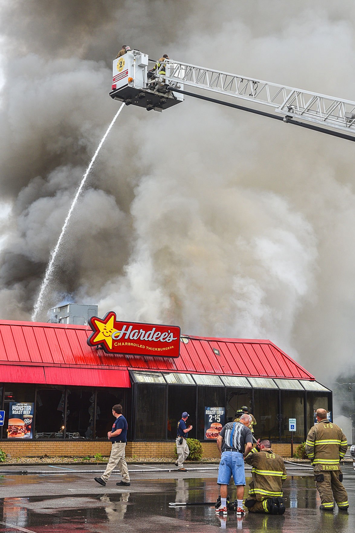 Hardee's destroyed by fire | Local News | pharostribune.com