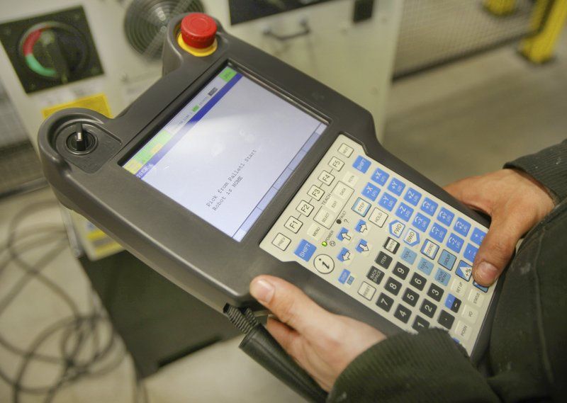 Go-go-gadget robot arm! | Local News | pharostribune.com