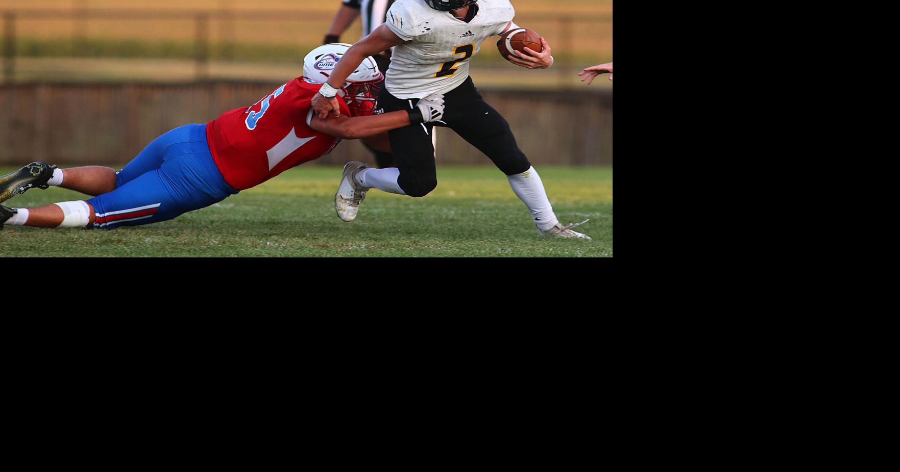 PHOTOS: Pioneer at Caston Football | Gallery | pharostribune.com