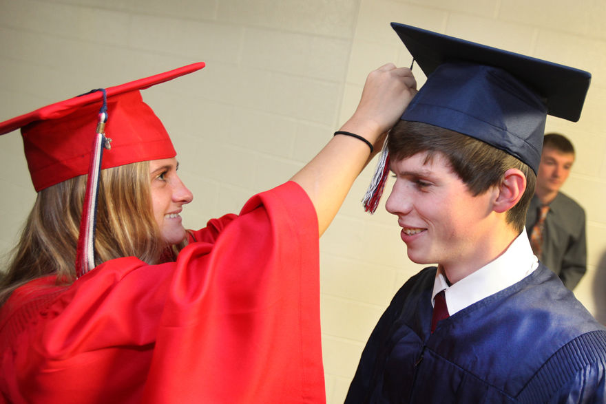 Lewis Cass Graduation 2016 | News | pharostribune.com