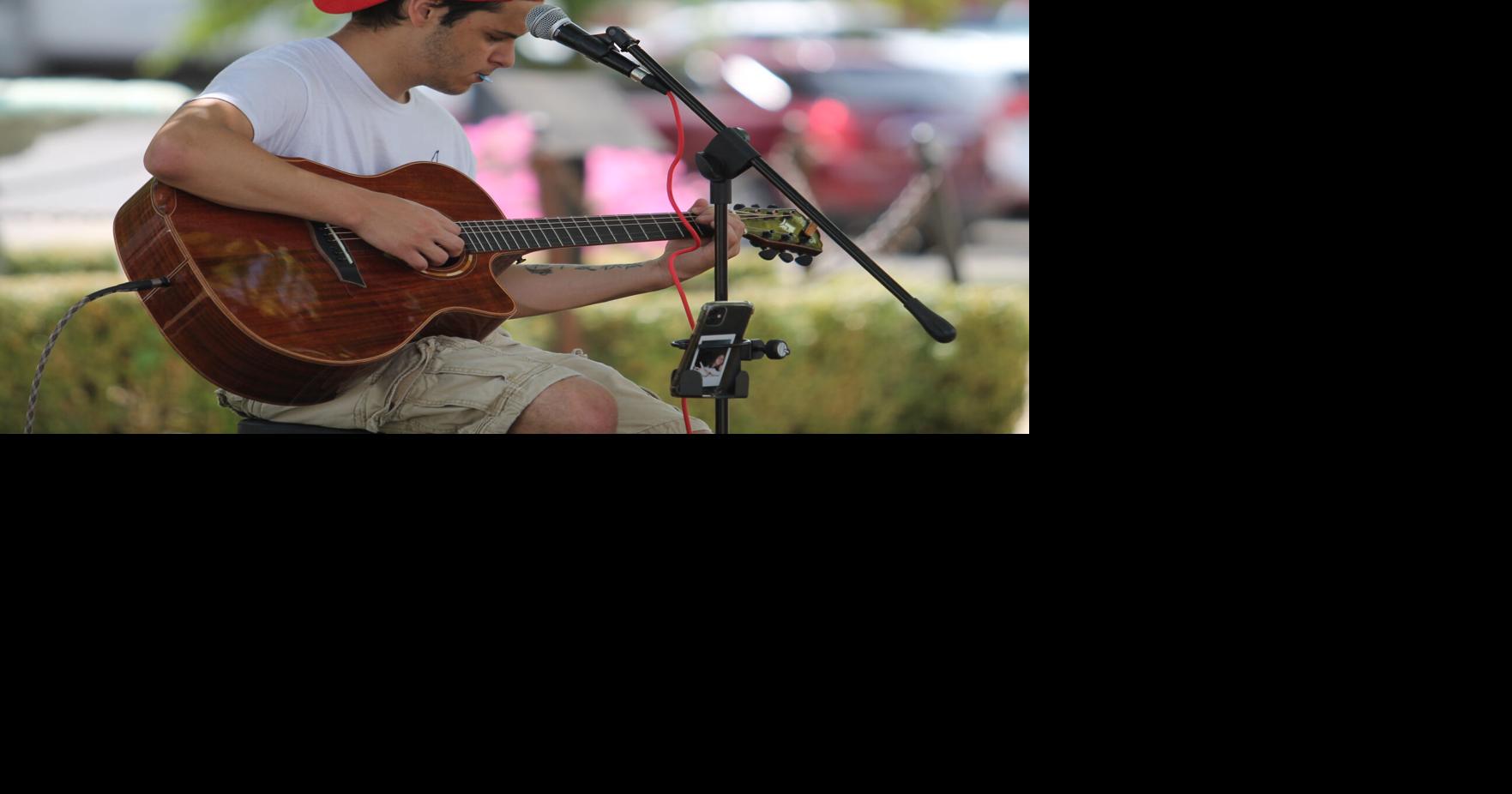 Alec Swank | | pharostribune.com