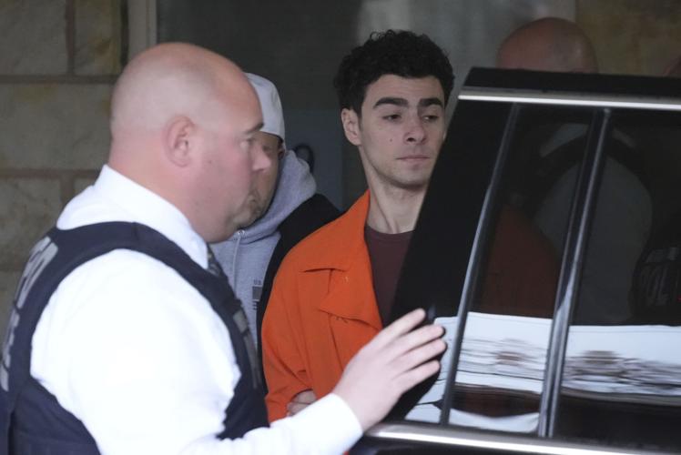Suspect in UnitedHealthcare CEO killing faces federal murder, stalking ...