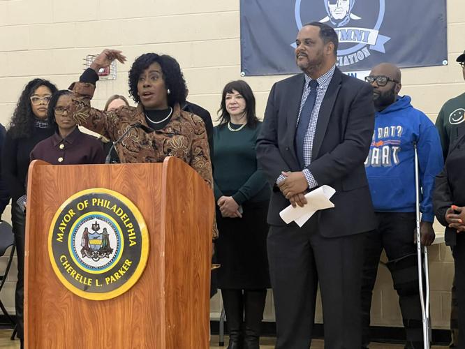 Philly's DC 33 leader accuses city of 'union-busting' over snow removal ...