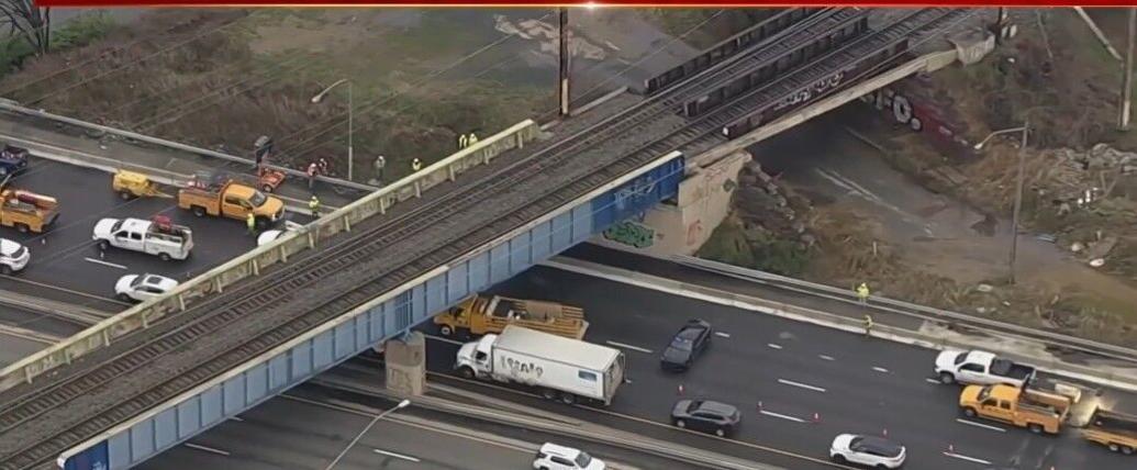 Major interstate highway shut down in Philadelphia after truck hits ...