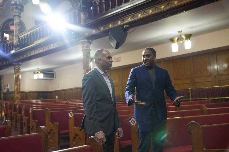 How Hakeem Jeffries' Black Baptist upbringing and deep-rooted faith ...