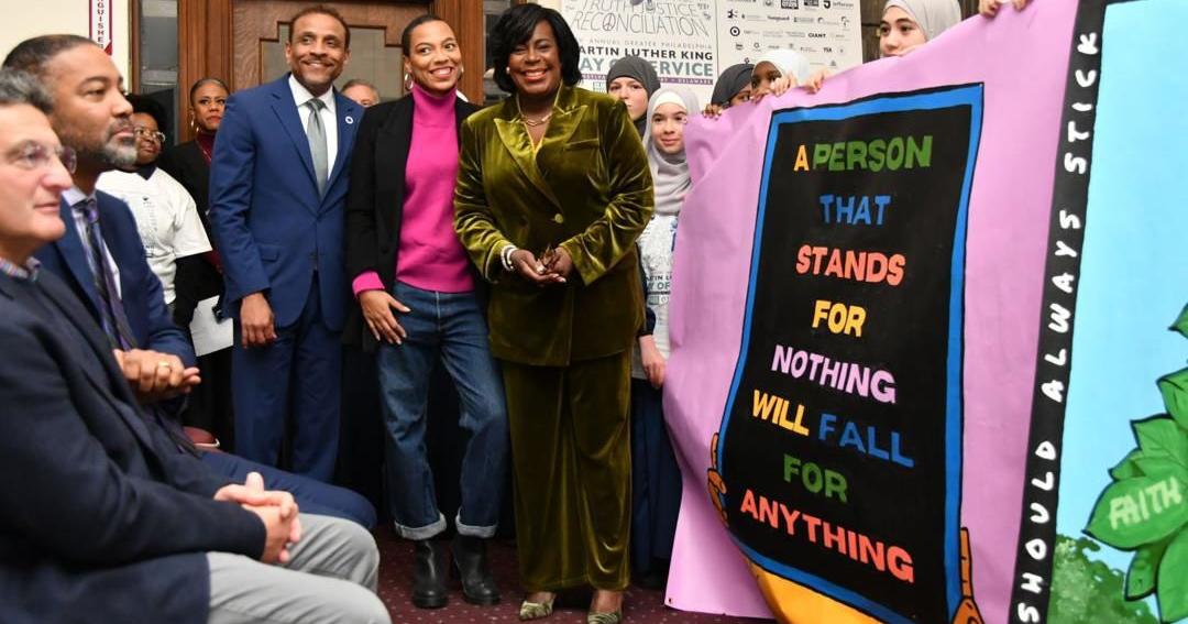 Philly mayor, leaders kick off MLK Day of Service events at Girard ...