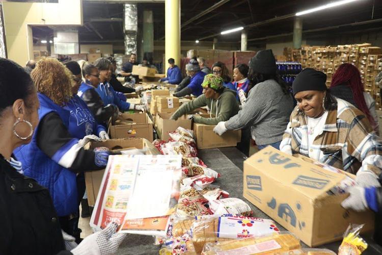 'It's about giving back': Holiday basket giveaway began with a massive ...