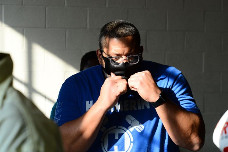 'Guns Down and Gloves Up' pulls kids out of line of fire | Local News ...