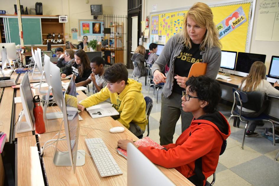 Masterman students learn how to relate to society | The Learning Key ...