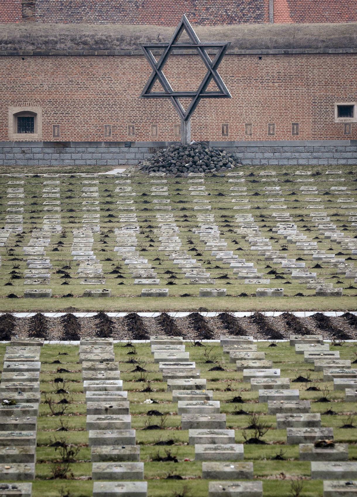 Auschwitz survivors pay homage as world remembers Holocaust ...