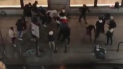 Flash mob attacks, robs 2 teen girls and 2 teen Boys in Center City ...